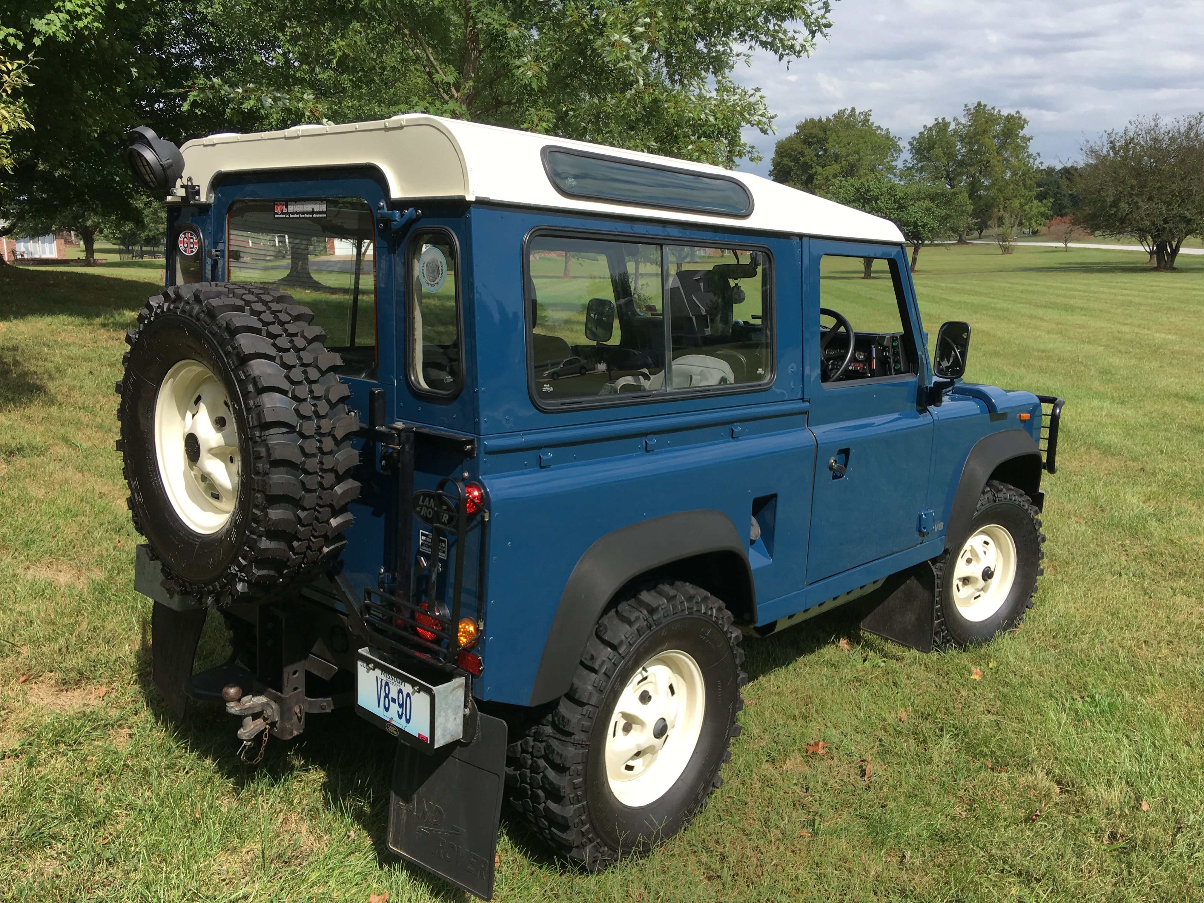 Factory V-8 1986 Land Rover Defender 90 - Hemmings.com