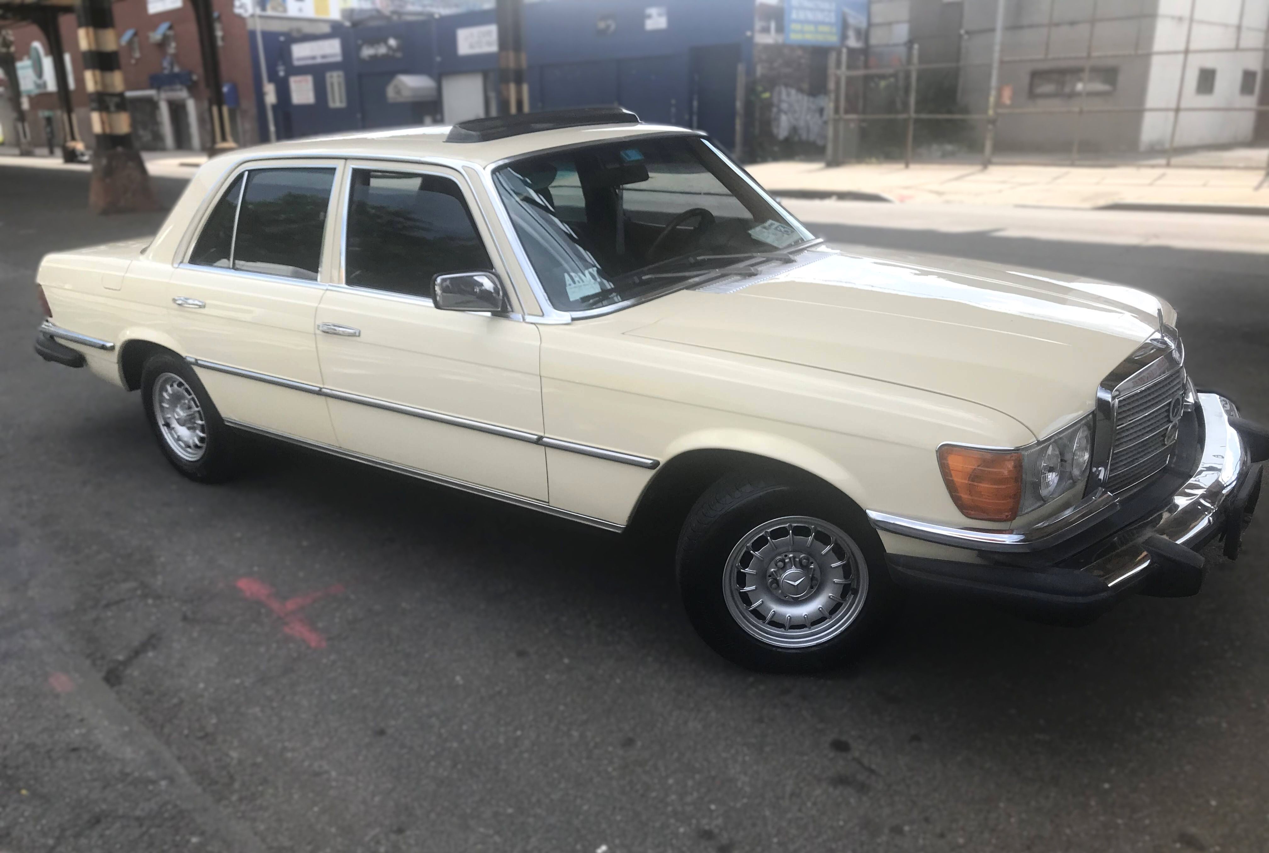 Meticulously Restored 1977 Mercedes-Benz 280SE with Many Upgrades ...