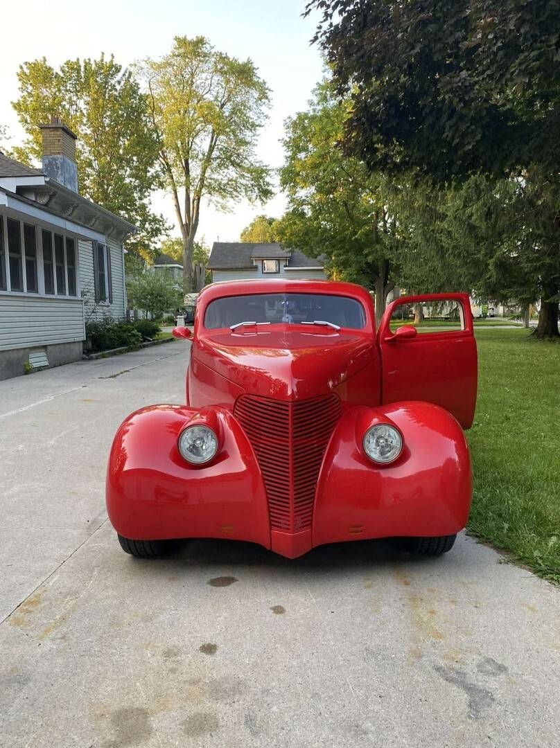 1939 Chevrolet Master Deluxe Town Sedan Street Rod - Hemmings.com