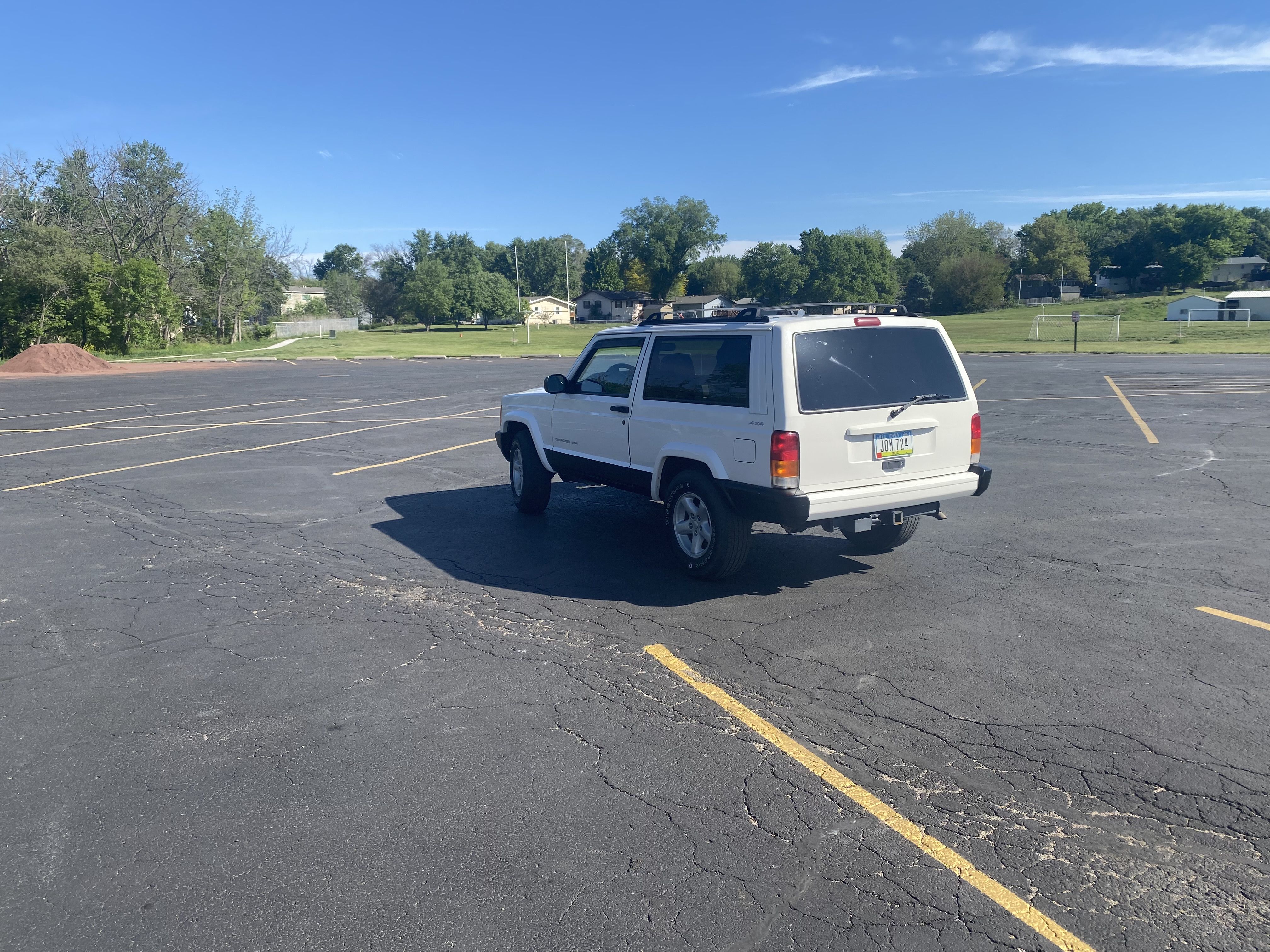 Two-Door XJ: 2000 Jeep Cherokee Sport 4x4 - Hemmings.com